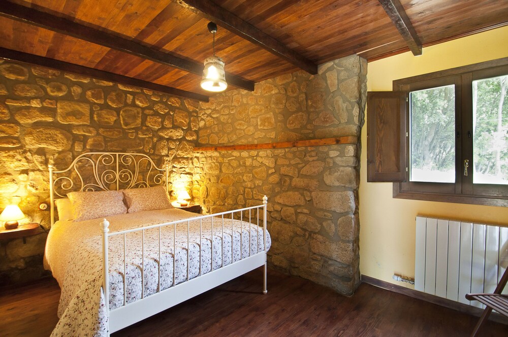 Piscina Privada , Wifi Gratuito, Ideal Para Familias, Animales, Naturaleza - Pyrenees