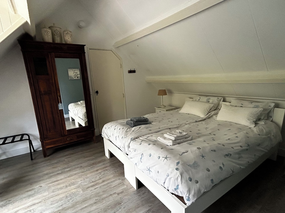 Comfortabel 4 Persoons Guesthouse Aan Zee En Meer - Vrouwenpolder