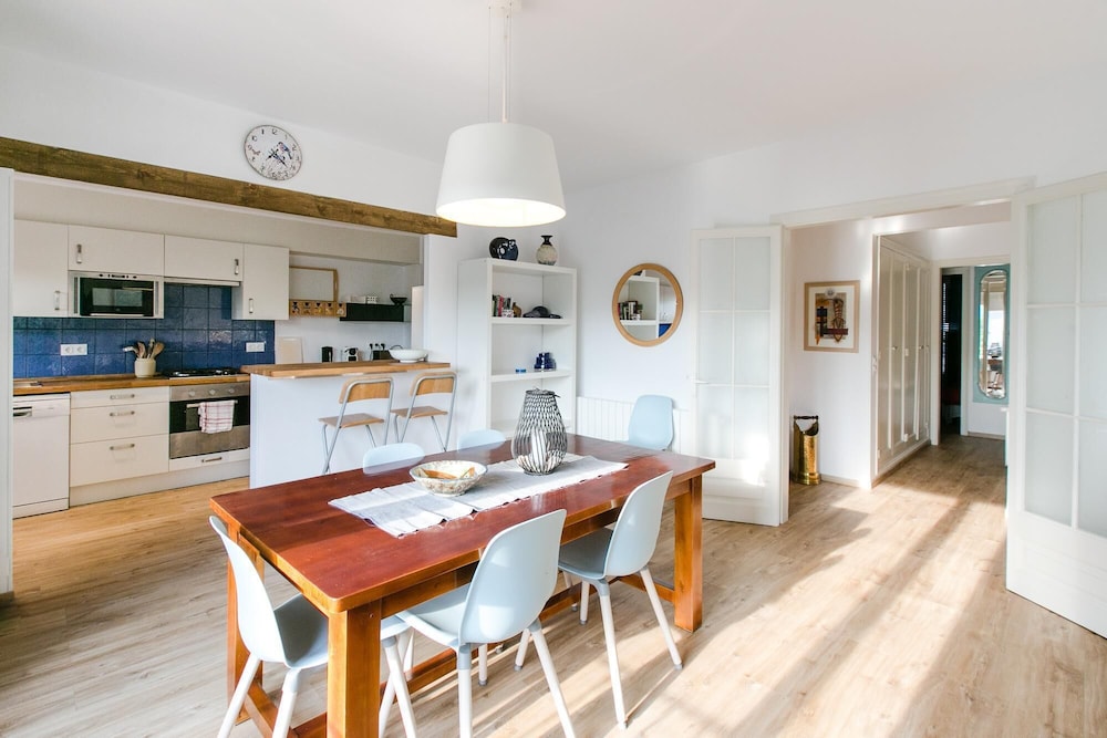 Apartamento Amplio De 4 Habitaciones+centro De Calella+150m Playa+tiendas+rest.. - Tamariu