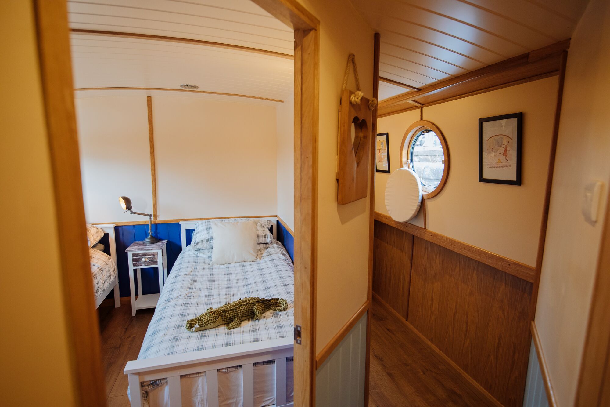 11 Best Houseboat Rentals In Scotland, UK - Updated 2025 | Trip101
