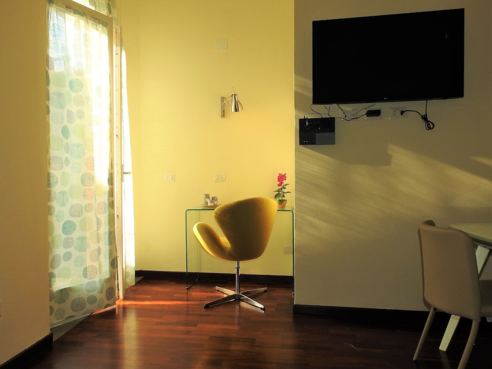 Appartamento Completamente Rinnovato In Centro - Ravenna