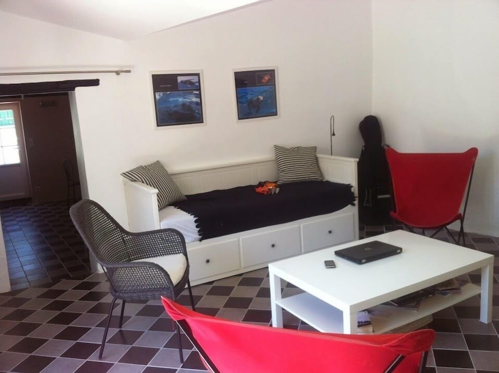 Maison De Pêcheur Rénovée: Jardinet, Coeur De Village, Proche Plages-wifi, Vélos - Saint-Denis-d'Oléron