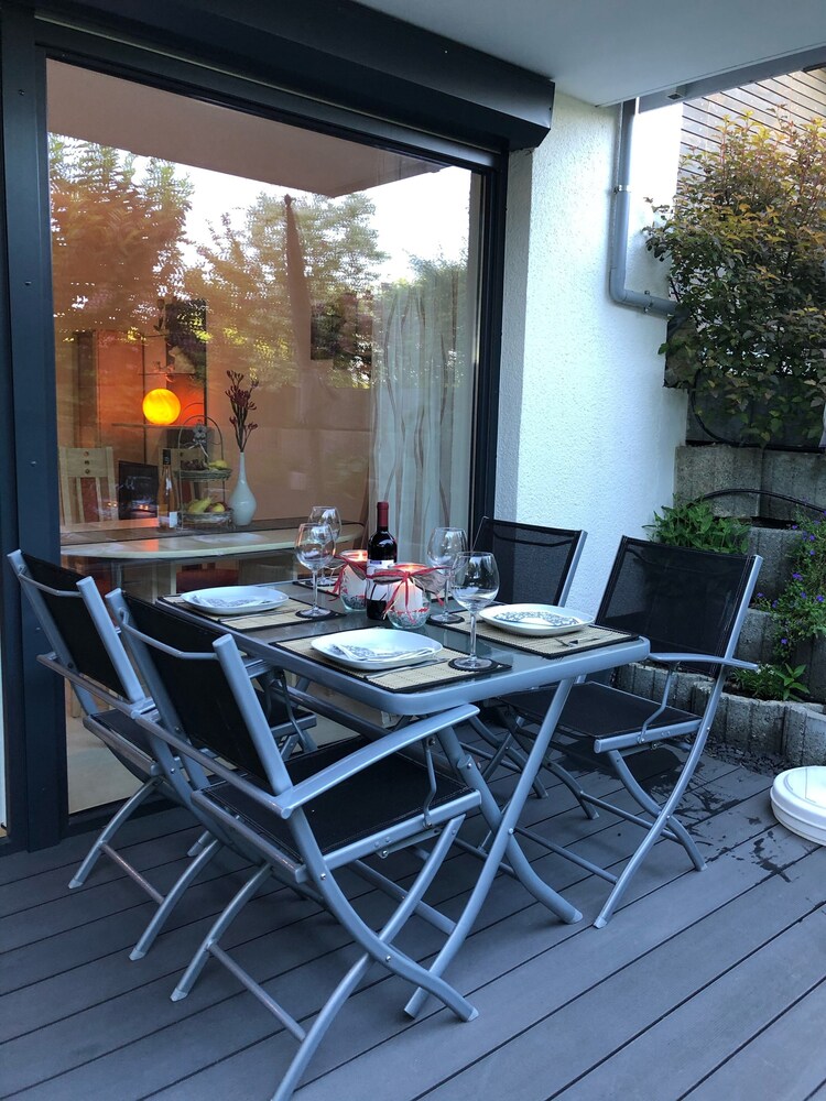 Fewo In Ruhiger Lage Mit Schöner Terrasse Nahe Bodensee U. Messe Friedrichshafen - Oberteuringen