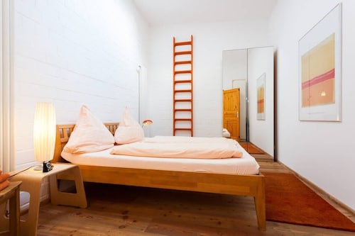Blacksmith Harley Apartment - Berliini