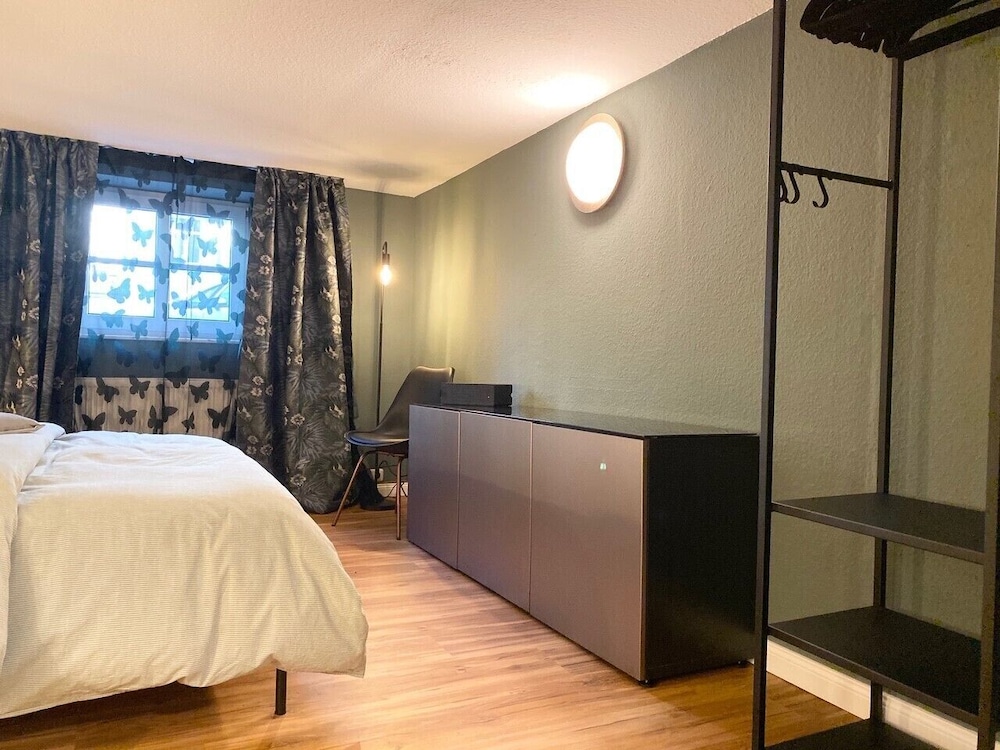 Möwennest - Seaside Style, Cozy Apartment Close To The Beach. Basement, 2 Pers. - Warnemünde
