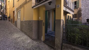 Entrada do alojamento