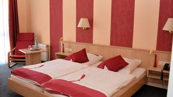 Quarto casal | Wi-Fi de cortesia, roupa de cama