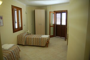 Quarto Familiar | Wi-fi grátis, roupa de cama fornecida 