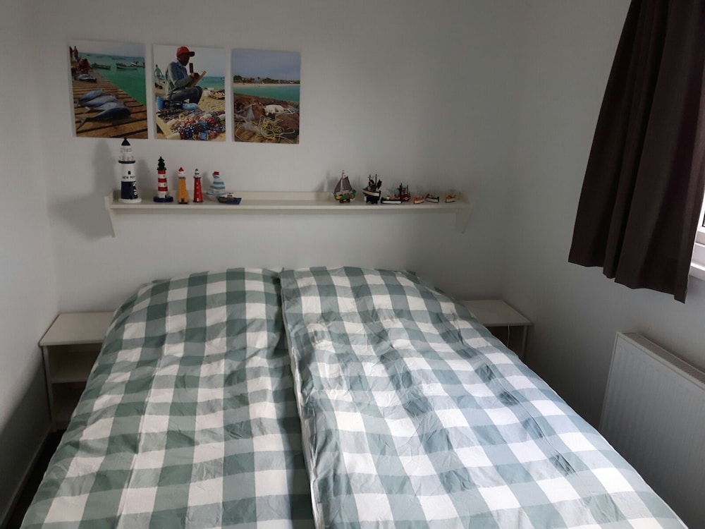 Modernes Chalet "Zeeuws Plekje" Am Strand Und Meer - Ellemeet
