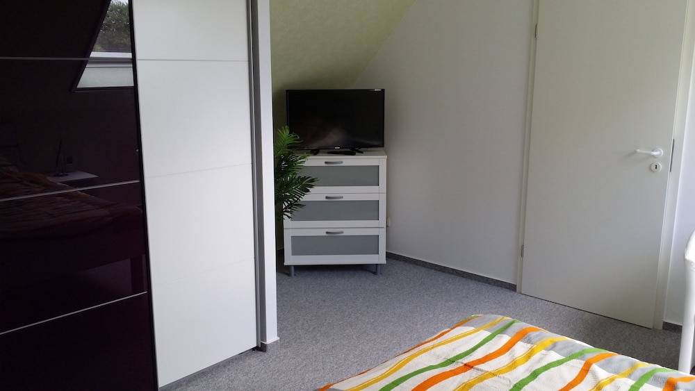 Casa De Vacaciones Maravillosamente Tranquila Y Céntrica, Wifi - Wunstorf