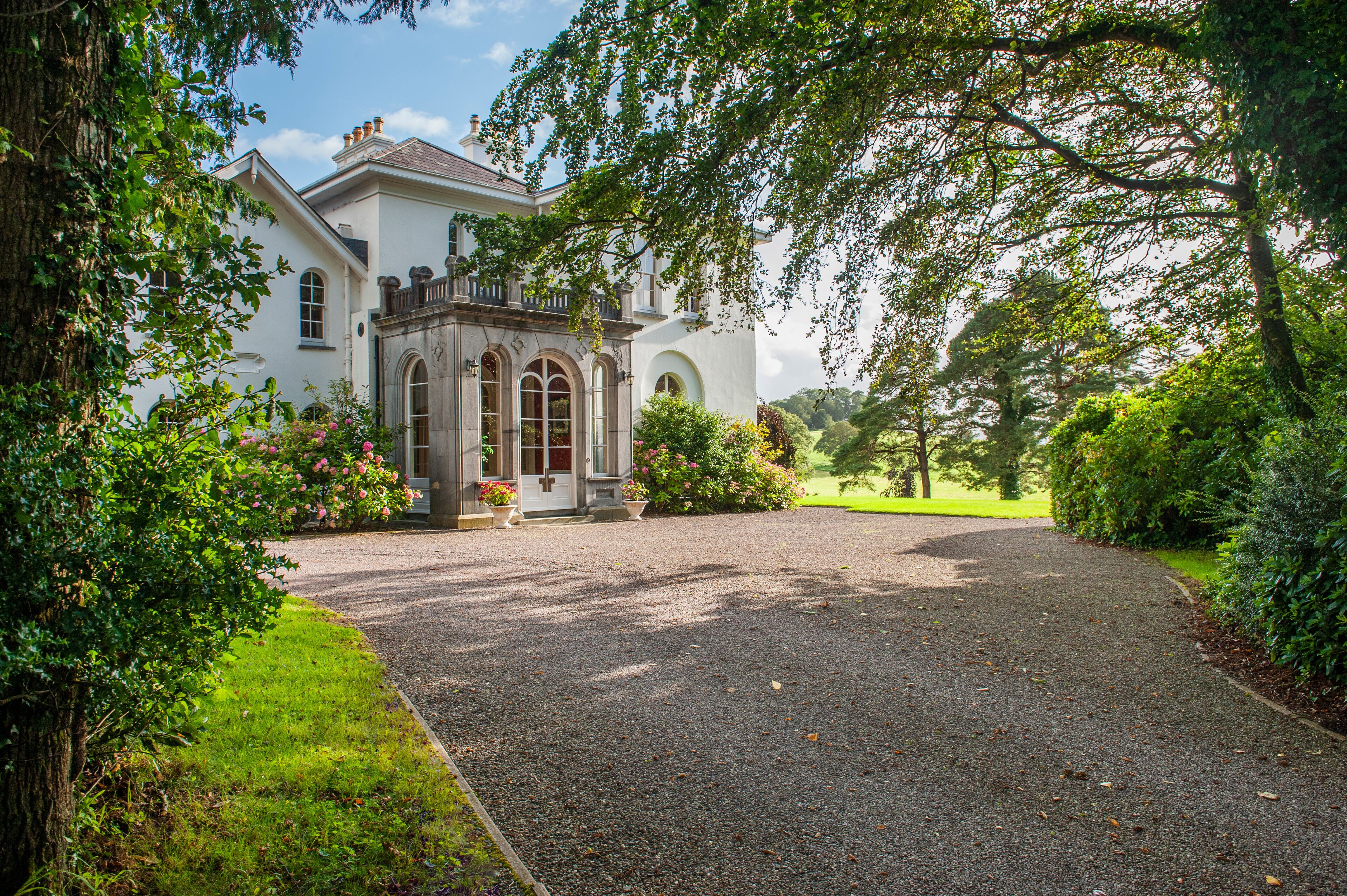Luxury Historic Manor set in 68 Acre Estate in Killarney. Golf - Hiking ...