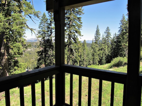 Comfort, Privacy, And Panoramic Views At 7000 Feet! - Bear Valley, CA