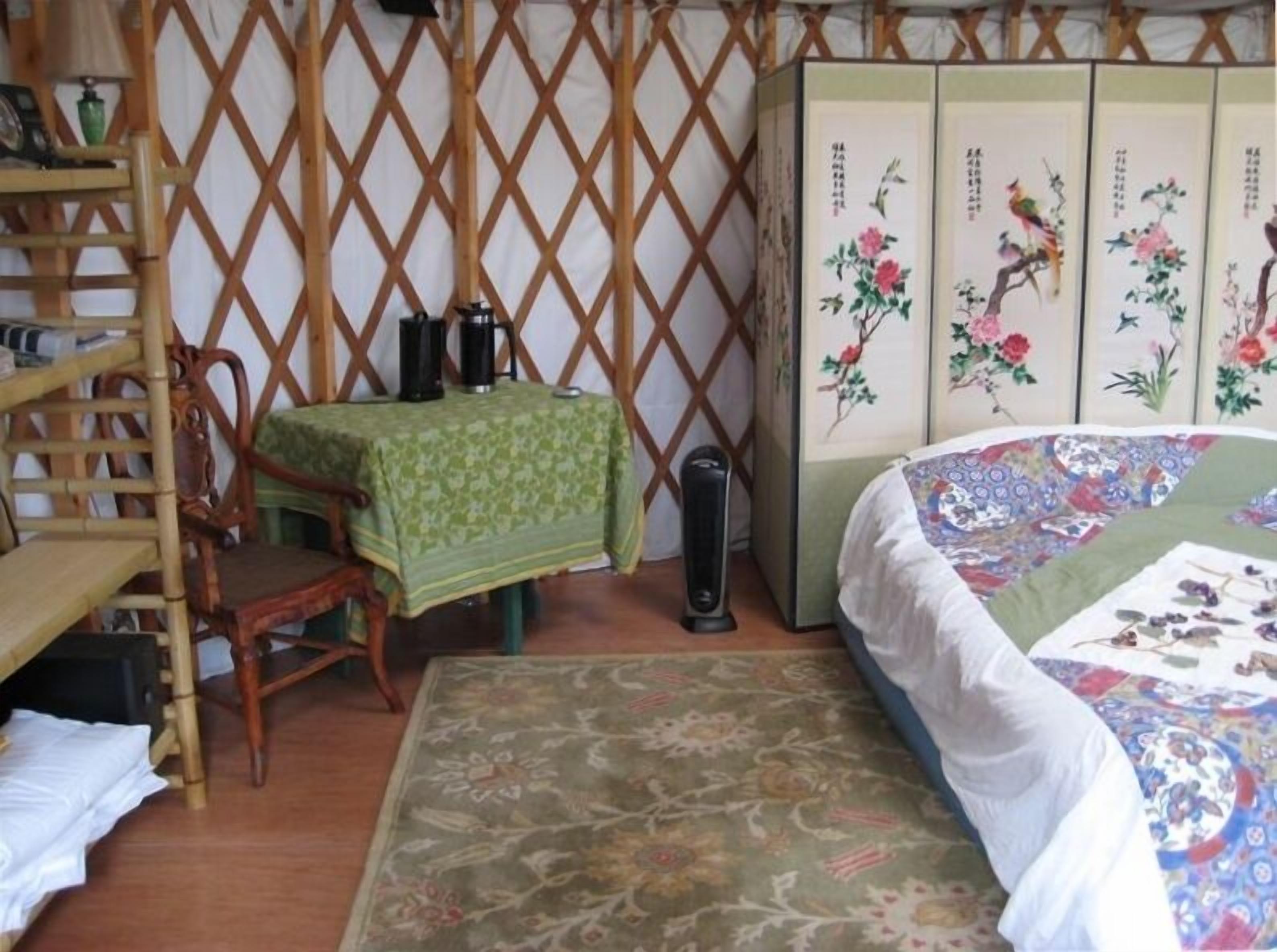 Top 12 Yurts In And Near Glacier National Park, USA - Updated 2024 ...