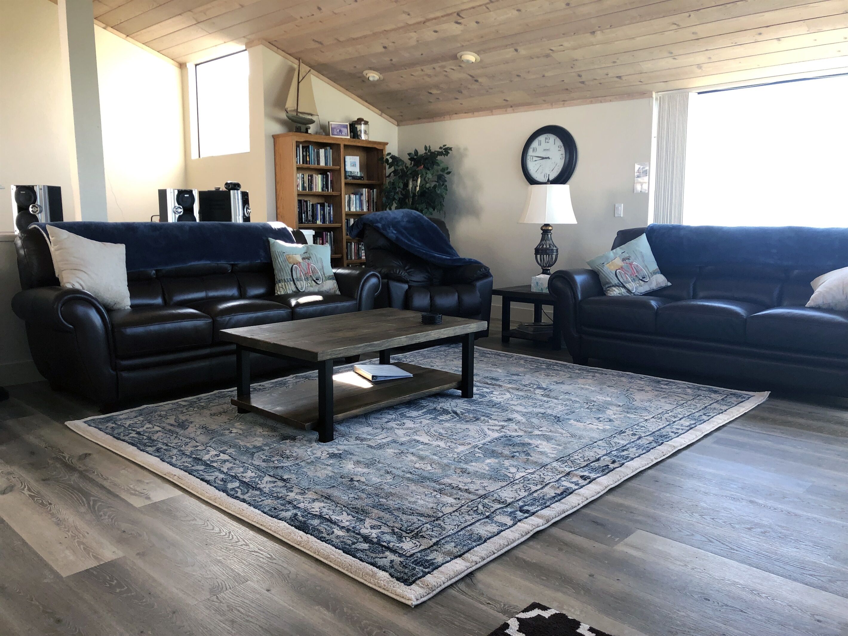 Great Views/Short walk to beach/Hot tub/Backs to First Fairway on Gull ...