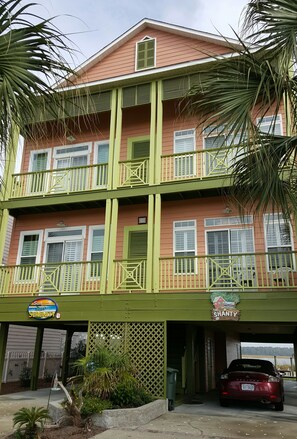 The Shanty: Amazing Home on 'the Point' of Cherry Grove at Hog Inlet ...