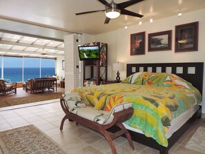 Oceanfront Puu Poa Condo # 311 W/AC throughout and best Bali Hai View ...