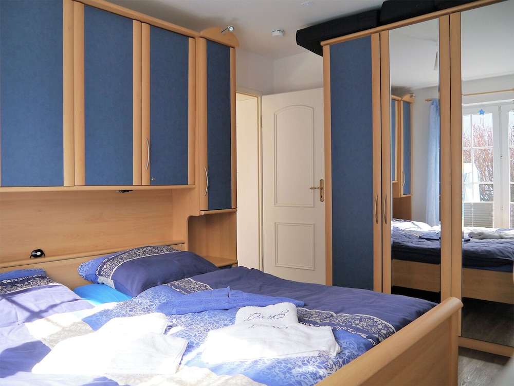 Apartment In A Quiet Location, Close To The Center, Free Wifi, Pets, 4 Pers. - Prerow