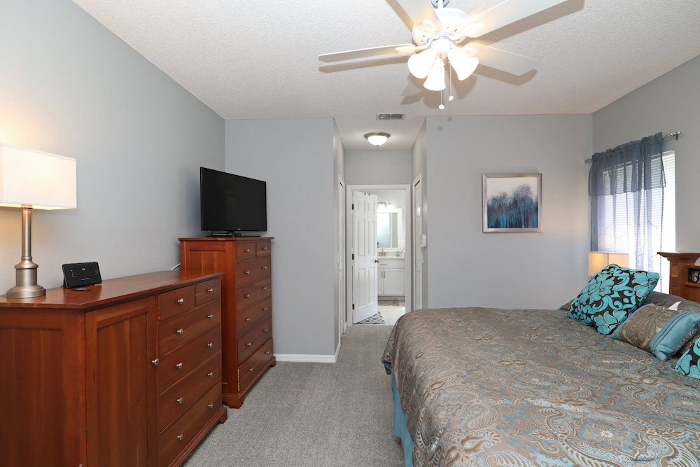 ¡Espacio Para Todos! Amplia Piscina Privada Y Spa Home. - Kissimmee, FL