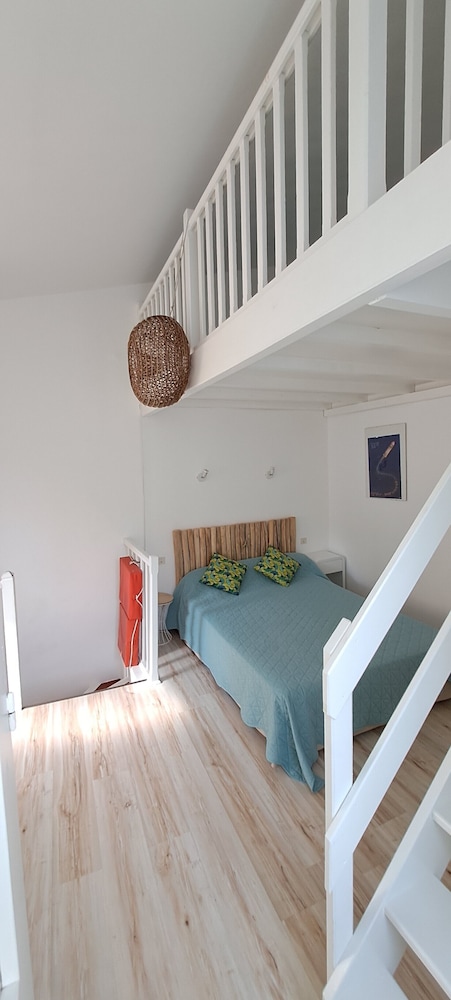 House With Character Of A Fisherman - Costa Brava (Spain)