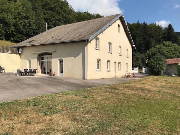 Vosges: Mooi Gerenoveerde Boerderij, Rustig Privézwembad - Vosges
