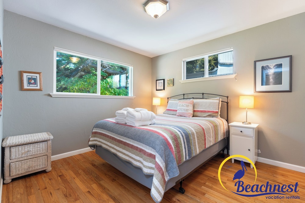 Mitchell's Cove Beach House - Santa Cruz, CA