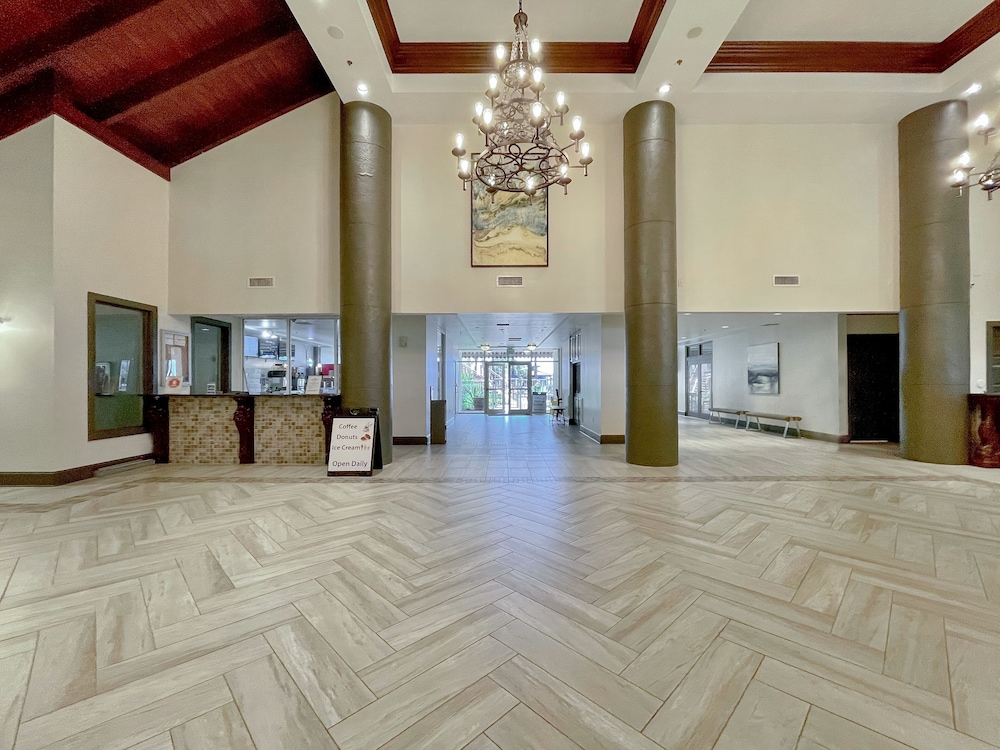 Welcome To Your Gulf Coast Paradise With Incredible Views & Extras Galore! - Panama City Beach, FL