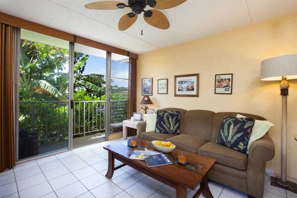 PUAKO CONDO 101 ~ 3 BR ~ Ground Floor Unit ~ Pool - Puako | Vrbo