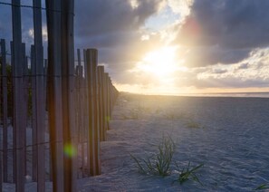 Beautiful Ocean Isle Beach Views; Excellent Sunrises at the Windjammer ...