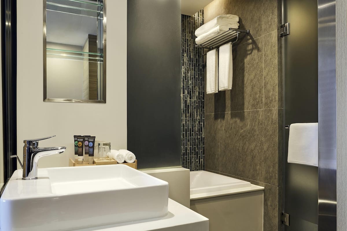 1 quarto, roupa hipoalergénica, minibar, cofre no quarto