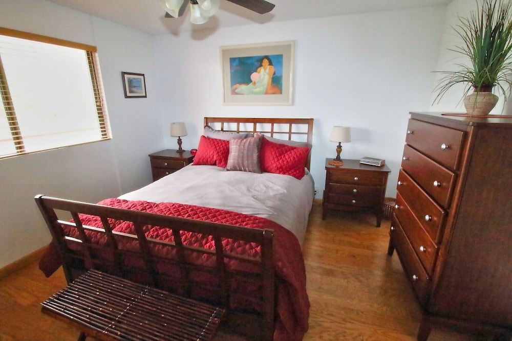 Ocean View Beach Condo, Piso Superior En Magic Sands Beach - Captain Cook, HI