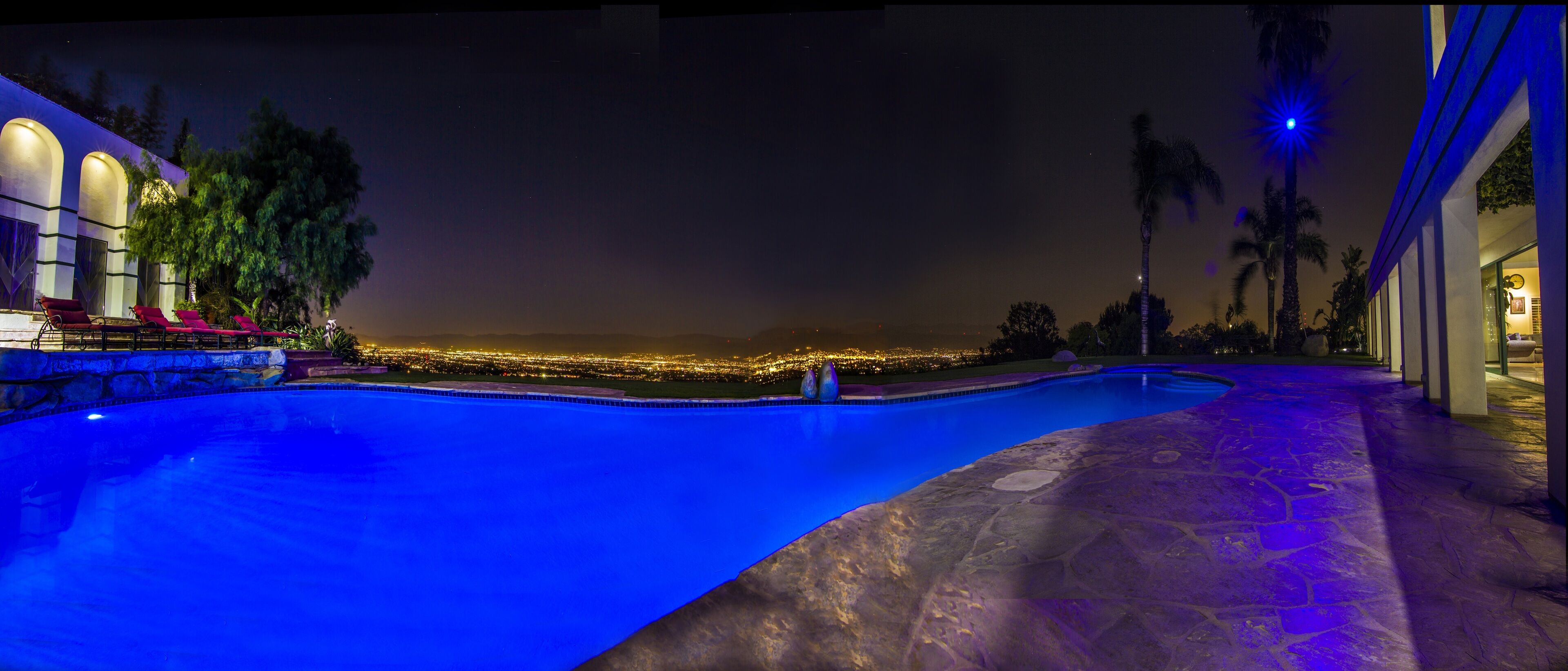 22 Party Houses To Rent For One Night In Los Angeles - | Trip101