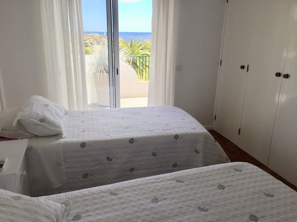 Ocean Views From Every Room ~ And More! - Praia da Luz
