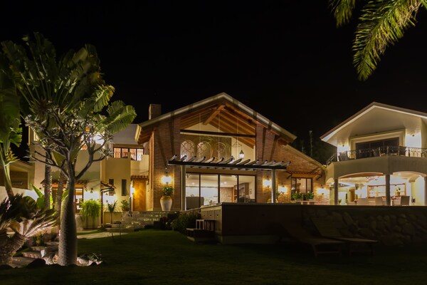 Hotel Lindo Ajijic B&b - Ajijic