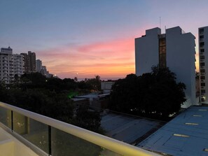 Quarto Duplo Panorâmico | Ferro/tábua de engomar, Wi-fi grátis, roupa de cama fornecida