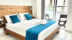 Quarto Duplo Panorâmico | Ferro/tábua de engomar, Wi-fi grátis, roupa de cama fornecida