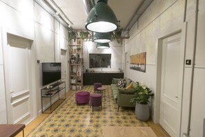 Quarto Standard, não fumadores | Cozinha partilhada | Um frigorífico no espaço comum, um micro-ondas no espaço comum 