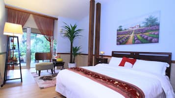 Quarto casal elite, 1 cama de casal, para não fumantes, vista para o pátio | Escrivaninha, Wi-Fi de cortesia, roupa de cama