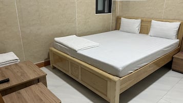 Quarto casal de uso individual | Frigobar, Wi-Fi de cortesia