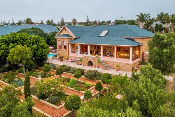 Bettys Boutique Hotel - Mossel Bay