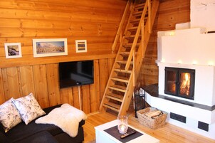 Apartamento, 1 quarto, sauna seca, vista para o pátio | Lareira