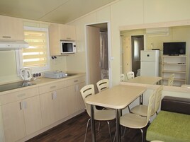 Casa Móvel Comfort | Wi-fi, roupa de cama fornecida 