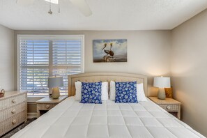 Condo, 2 quartos | 2 quartos, ferros/tábuas de passar roupa, Wi-Fi de cortesia