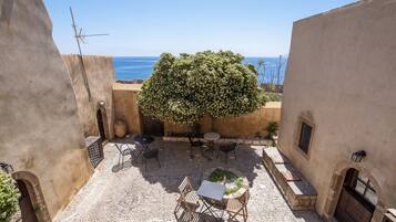 Quarto Tradicional | Terraço/pátio interior