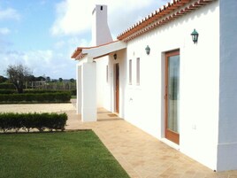 Casa, 2 quartos (Cerro da Vinha) | Terraço/pátio interior