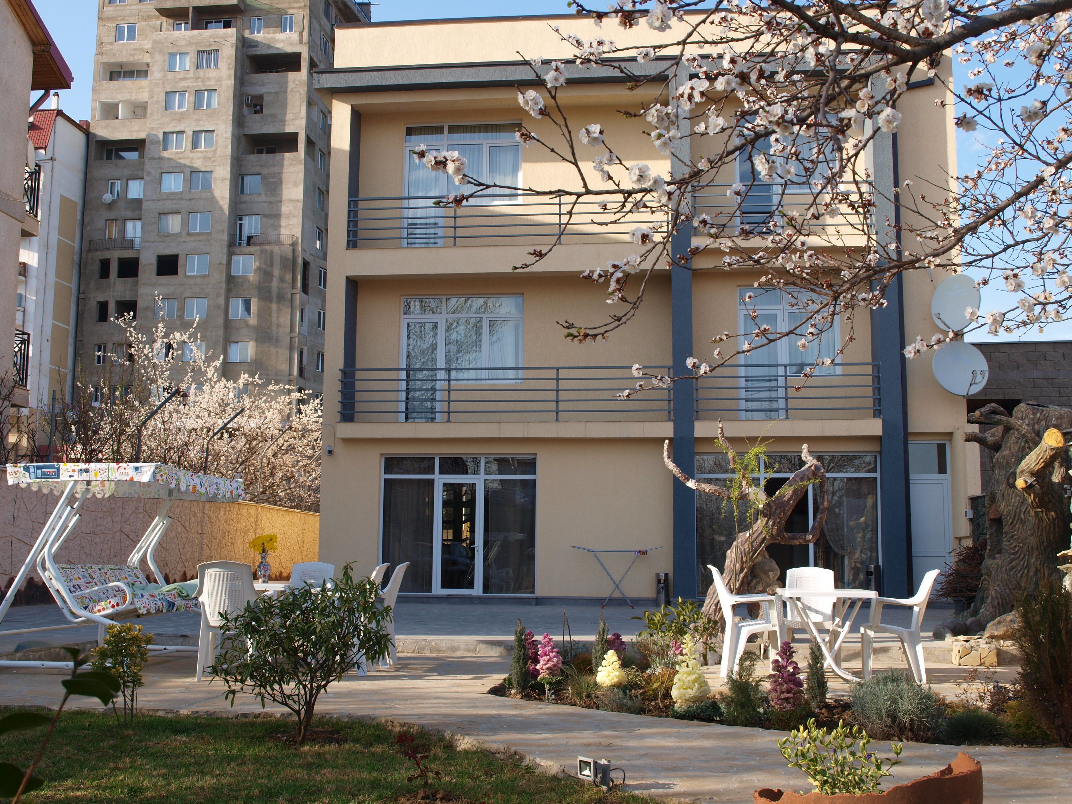 Fachada da propriedade