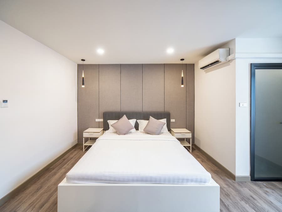 Secretária, cortinas/cortinados opacos, Wi-fi grátis