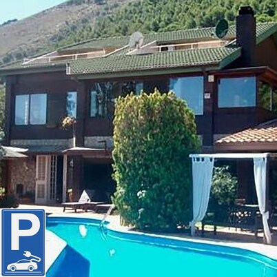 SMALL PARADISE PALERMO