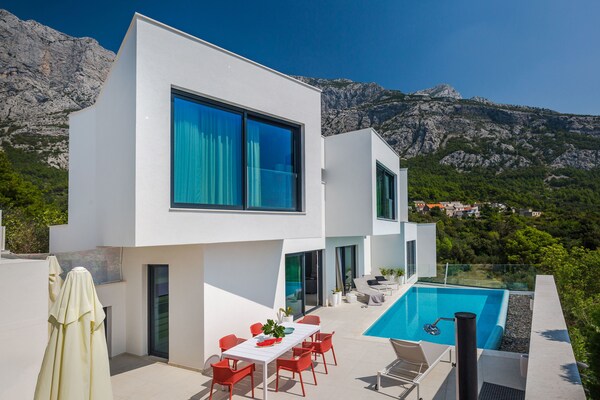 Villa Zvizdan - Makarska