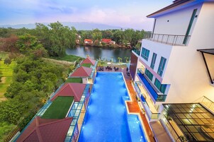 Piscina externa