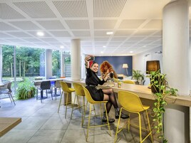 Café da manhã continental todos os dias mediante uma taxa